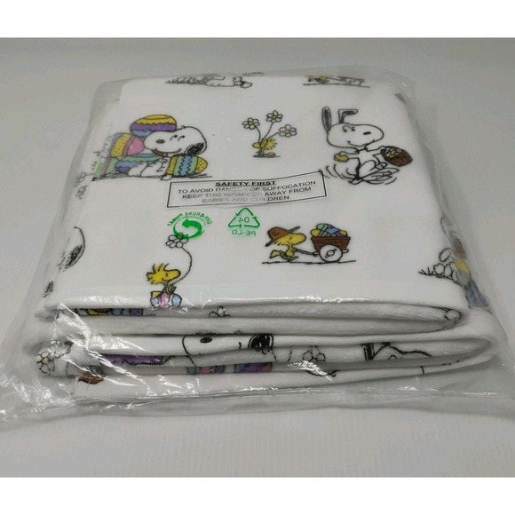Vermont Country Store | Bath | Vermont Country Store Peanuts Snoopy ...